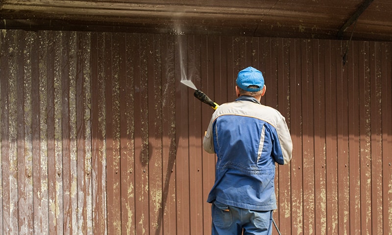 How To Pressure Wash A Fence Plus Tips On Fence Cleaning